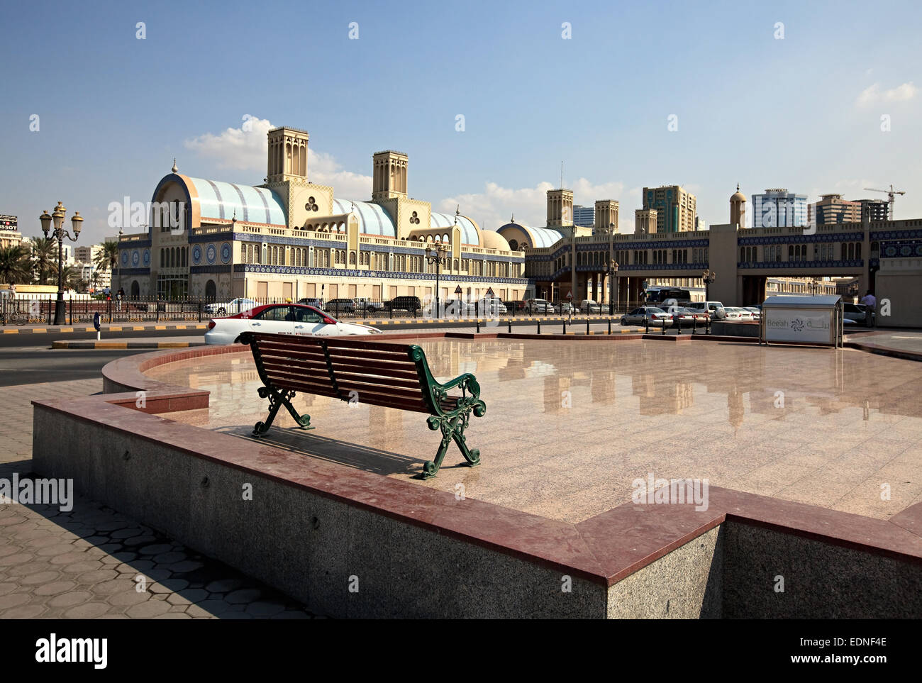 Souq square hi-res stock photography and images - Alamy
