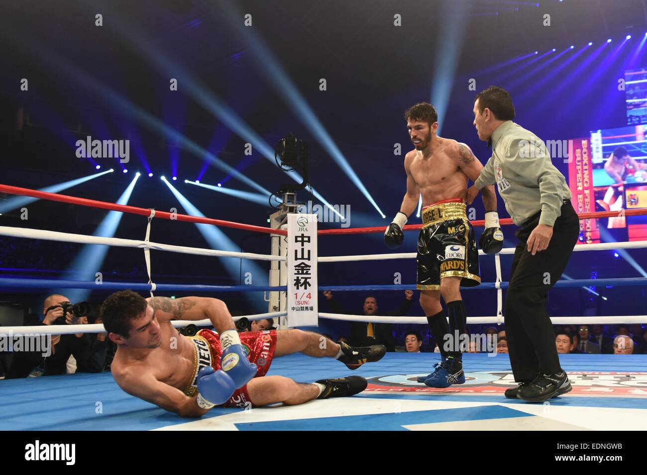 Tokyo, Japan. 30th Dec, 2014. (L-R) Javier Prieto (MEX), Jorge Linares ...