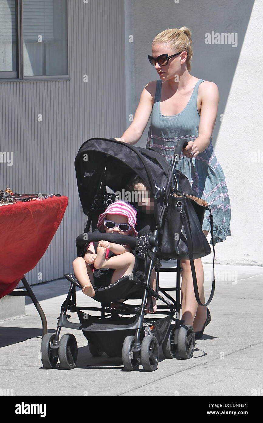 Anna Paquin strolls through Abbot Kinney with her children Featuring ...