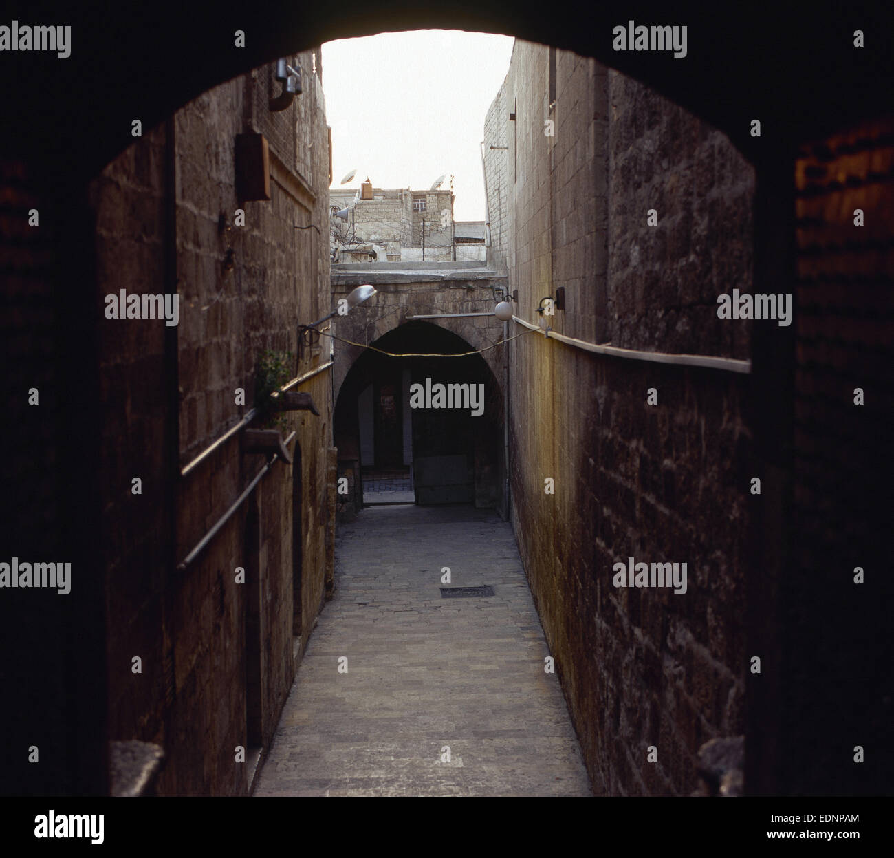 Syria. Aleppo. Street of the old city Stock Photo - Alamy