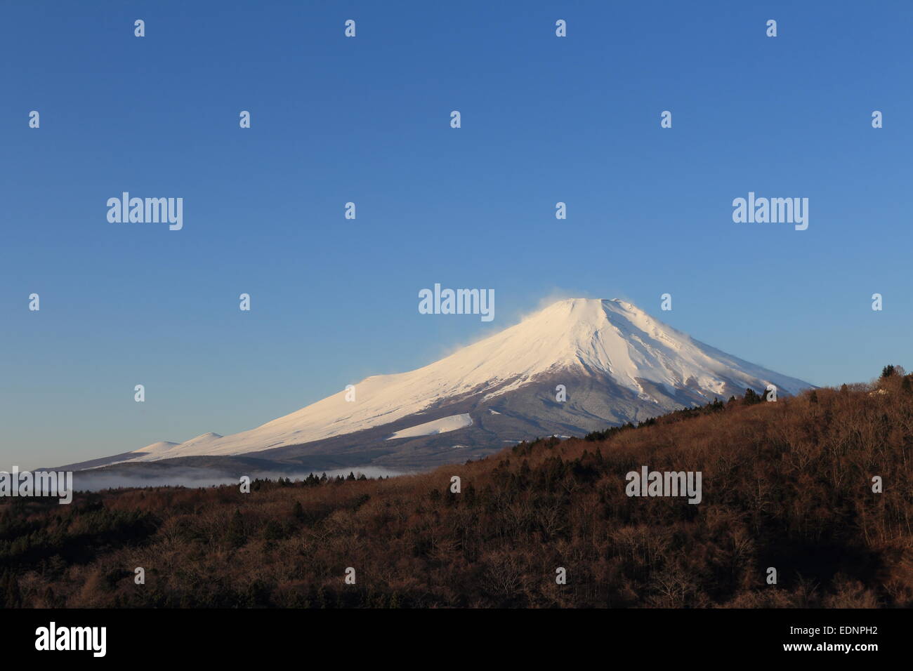 Mt fuji peak hi-res stock photography and images - Alamy