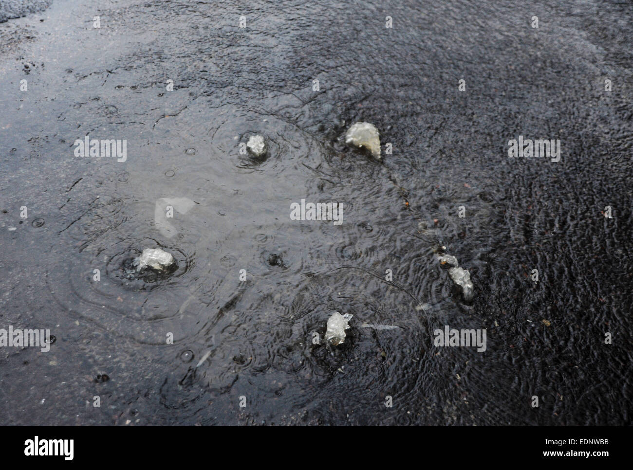 Overflowing drains hi-res stock photography and images - Alamy