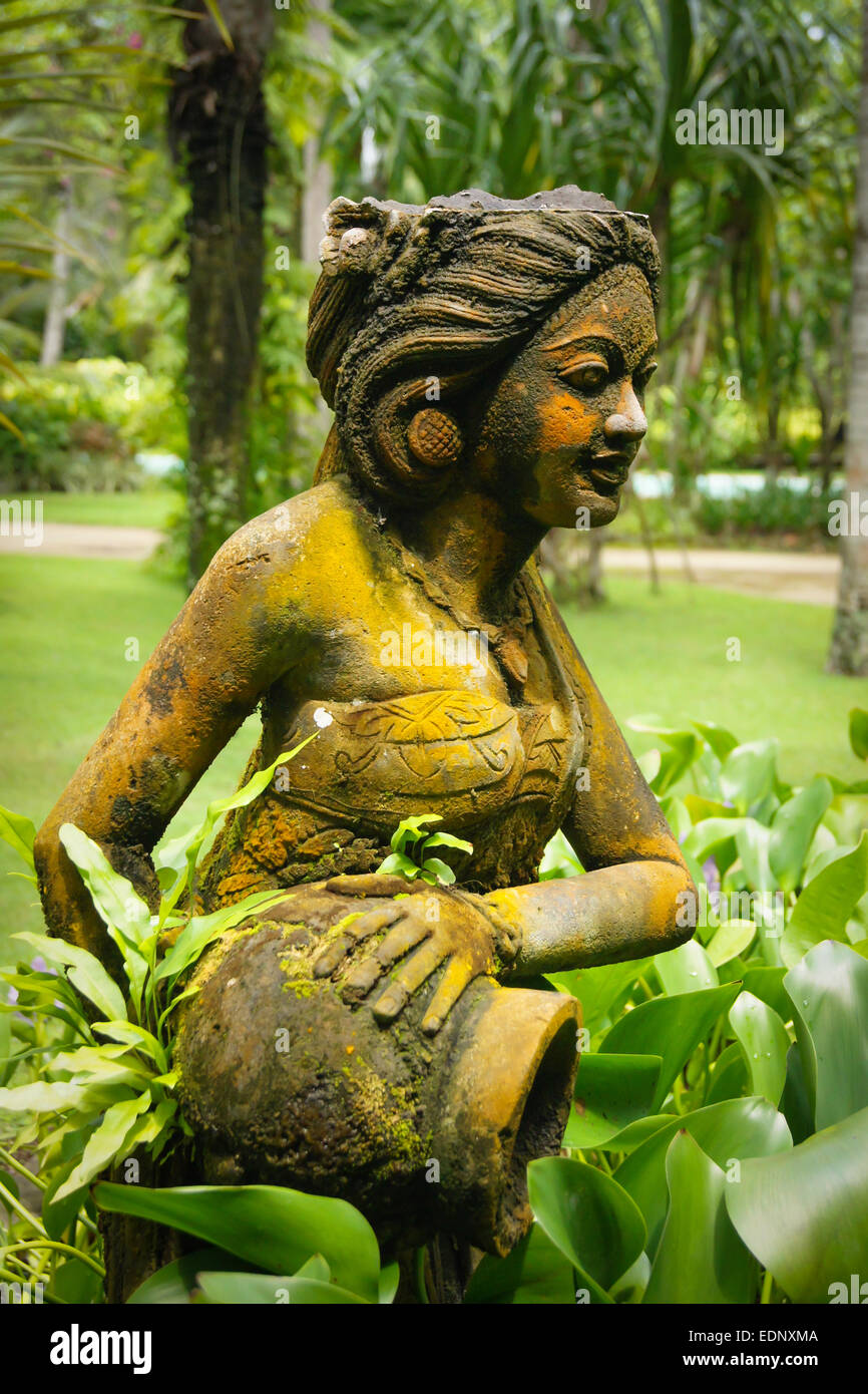 Statue in the grounds of the Bali Hyatt hotel Stock Photo - Alamy