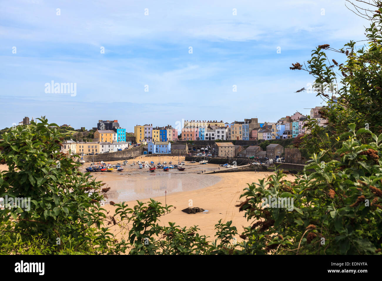 Tenby Harbour North Beach Stock Photo - Alamy