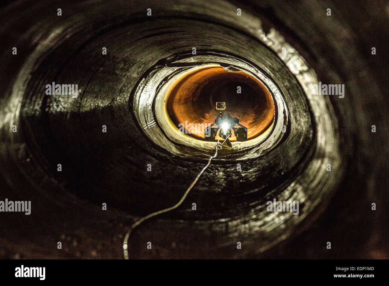 US Customs and Border Protection Officers operate a Versatrax 150 pipe ...