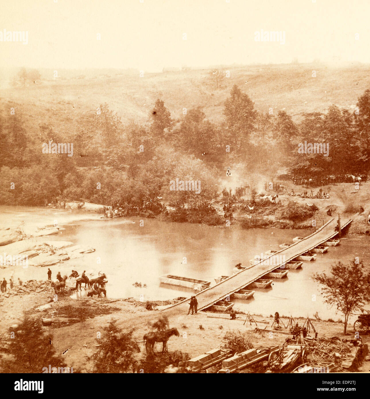 Canvas pontoon bridge hi-res stock photography and images - Alamy
