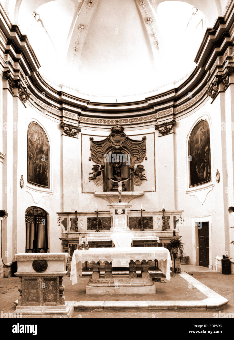 Abruzzo, L'Aquila, Prata d'Ansidonia, S. Nicola, Italy, 20th century ...