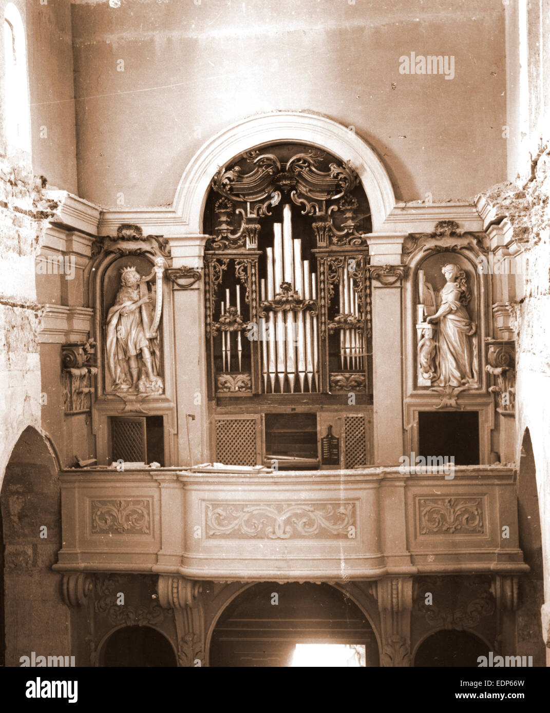 Abruzzo, L'Aquila, Corfinio, Basilica Valvense, Italy, 20th century ...