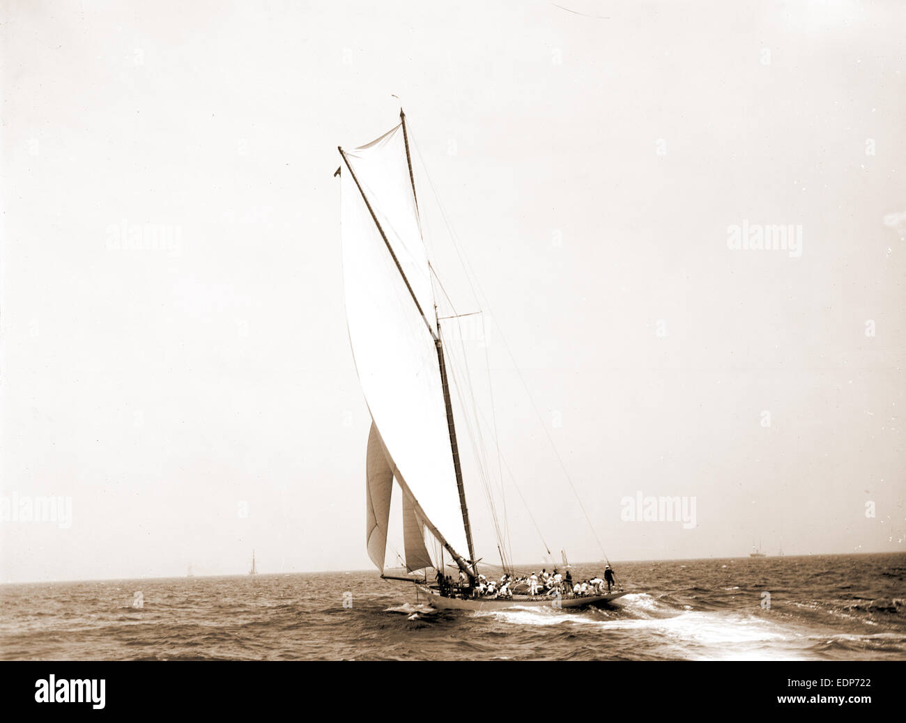 Columbia sloop hi-res stock photography and images - Alamy