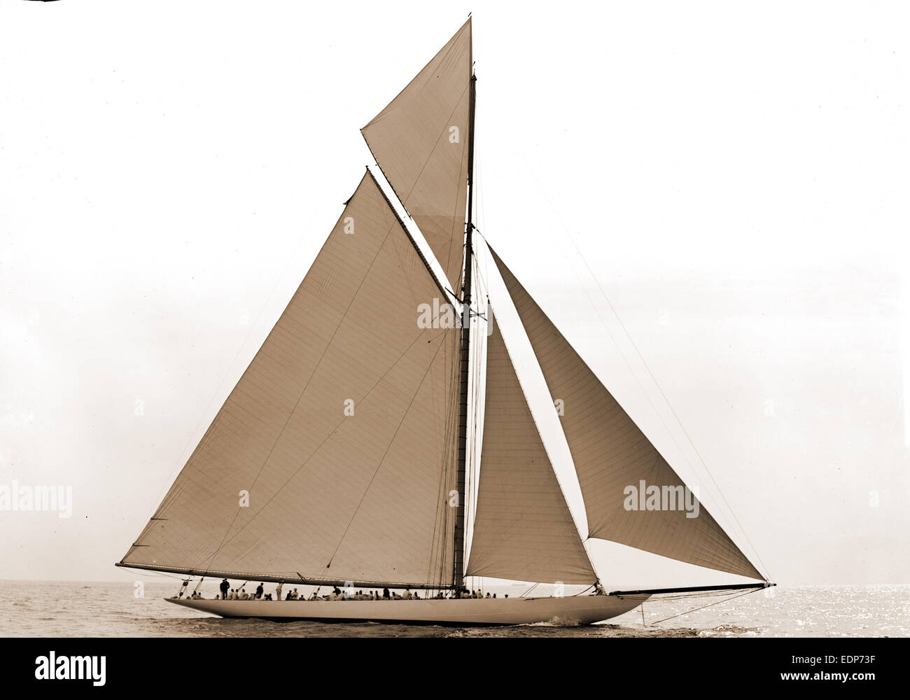 Columbia before the start, Columbia (Sloop), America's Cup races ...