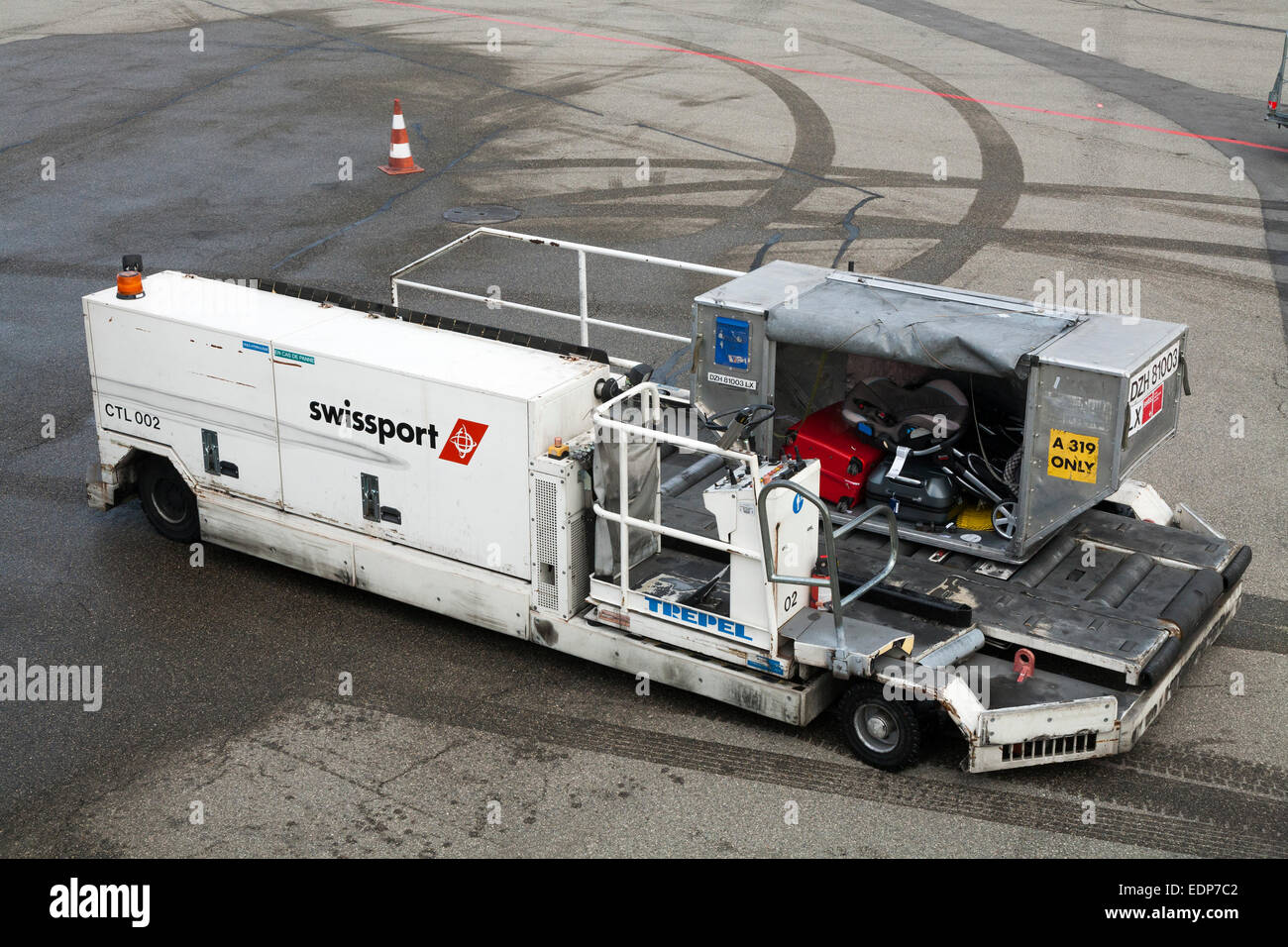 Aircraft loader / container baggage truck carrier vehicle / airport ...