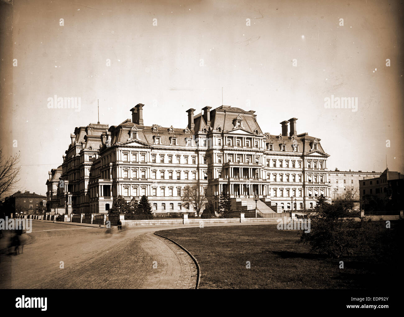 Navy department building hi-res stock photography and images - Alamy