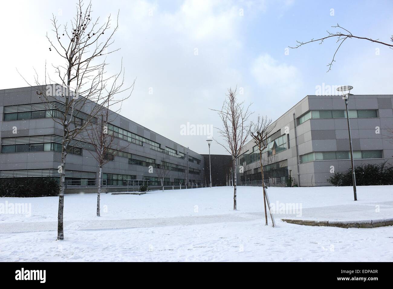 Modern buildings in a winter scene Stock Photo - Alamy