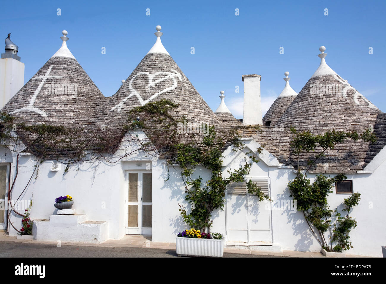 16th century stone structure hi-res stock photography and images - Alamy