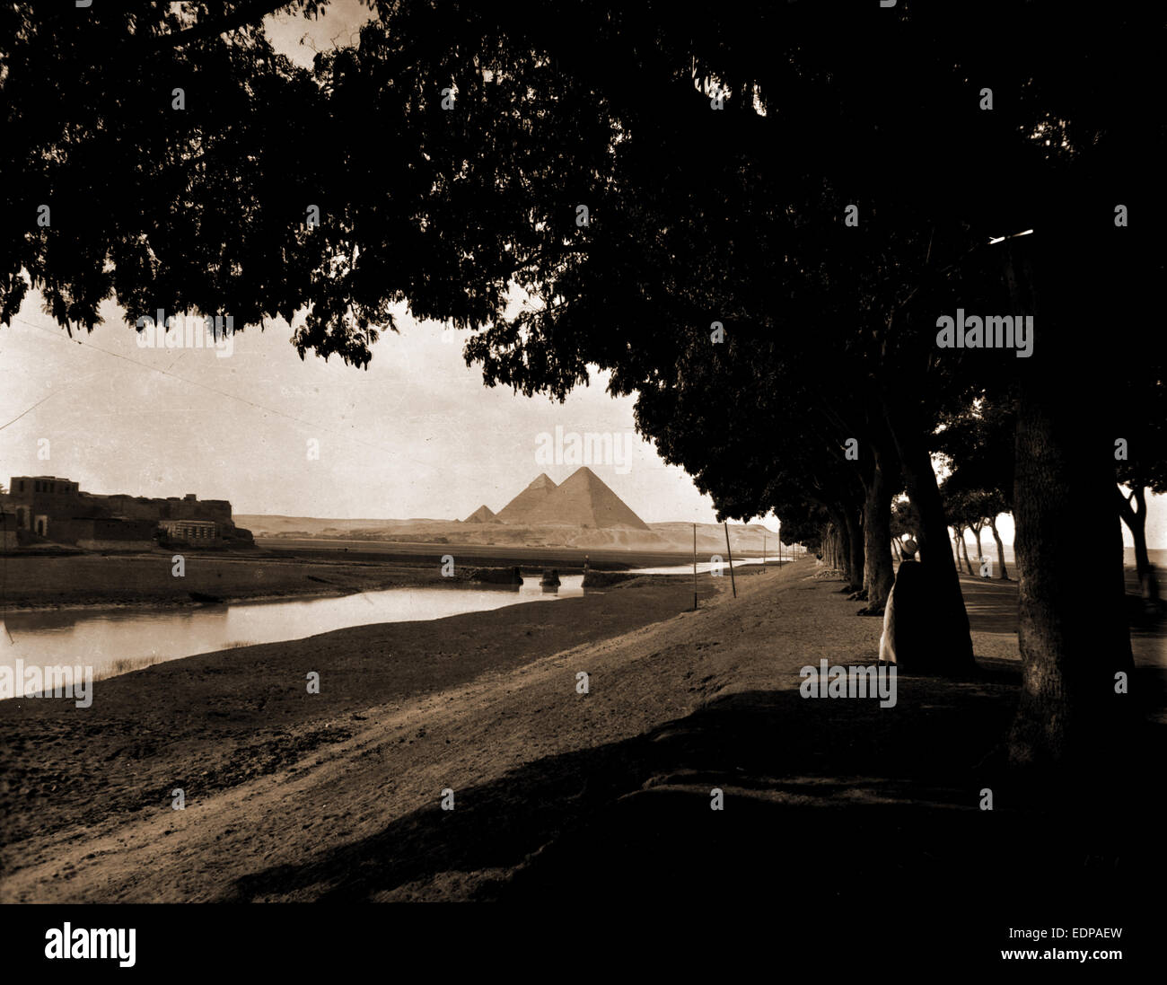 Pyramids, Pyramids, Canals, Egypt, JÄ«zah, 1900 Stock Photo - Alamy