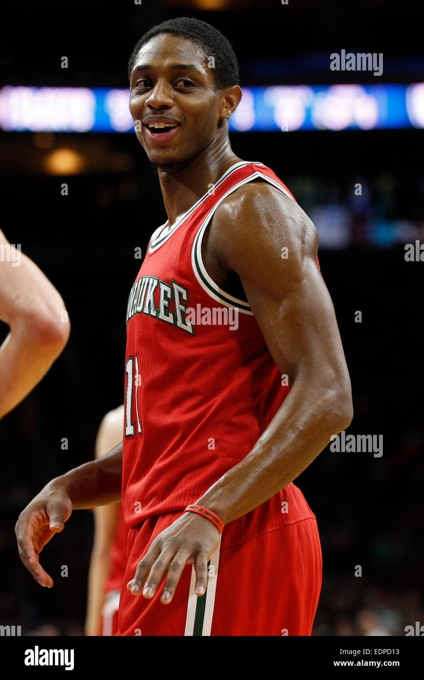 January 7, 2015: Milwaukee Bucks guard Brandon Knight (11) looks on ...