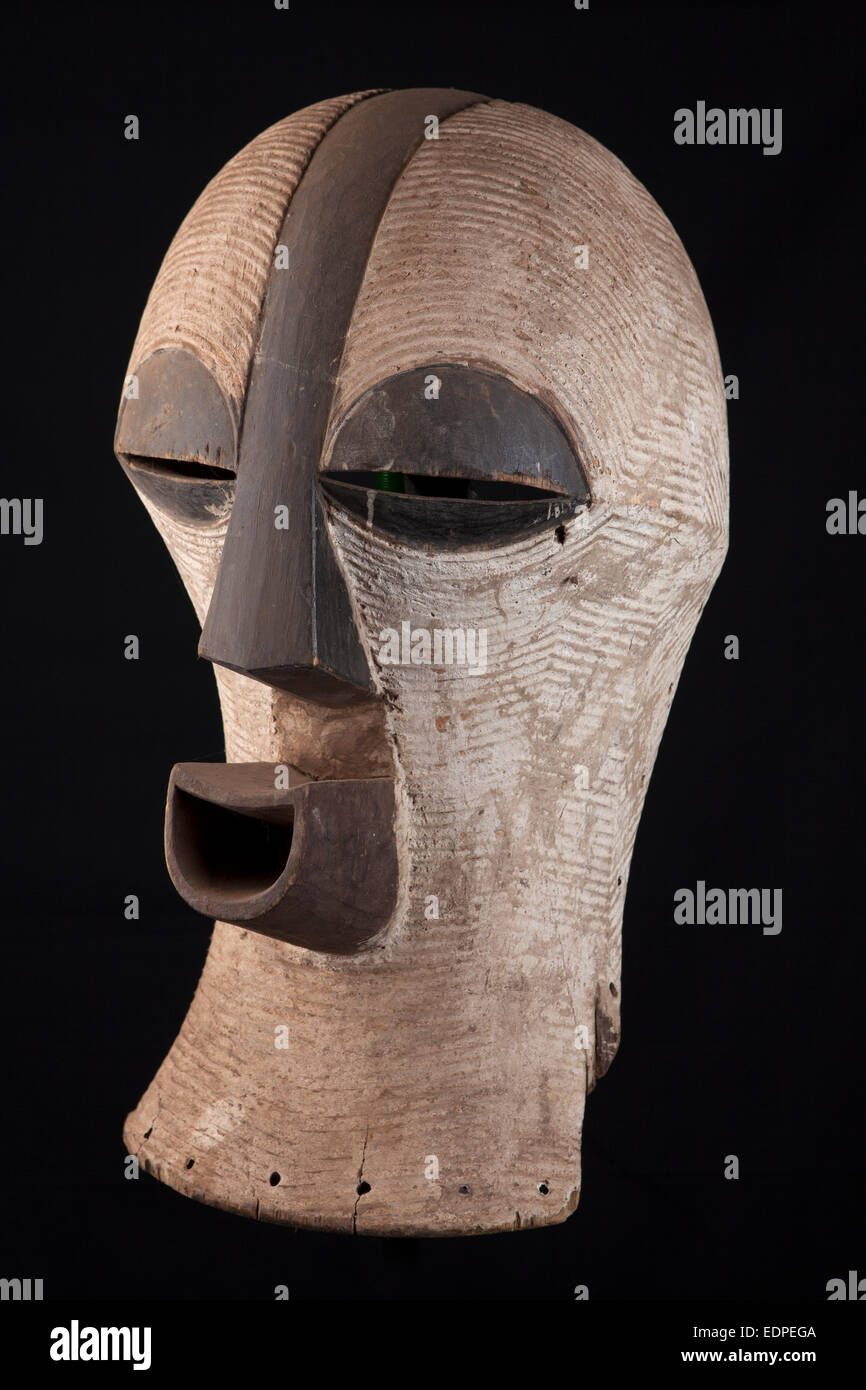 African mask from Congo, Central Africa Stock Photo - Alamy