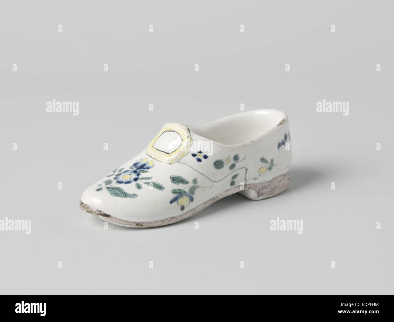 Art object in gallery hi-res stock photography and images - Alamy