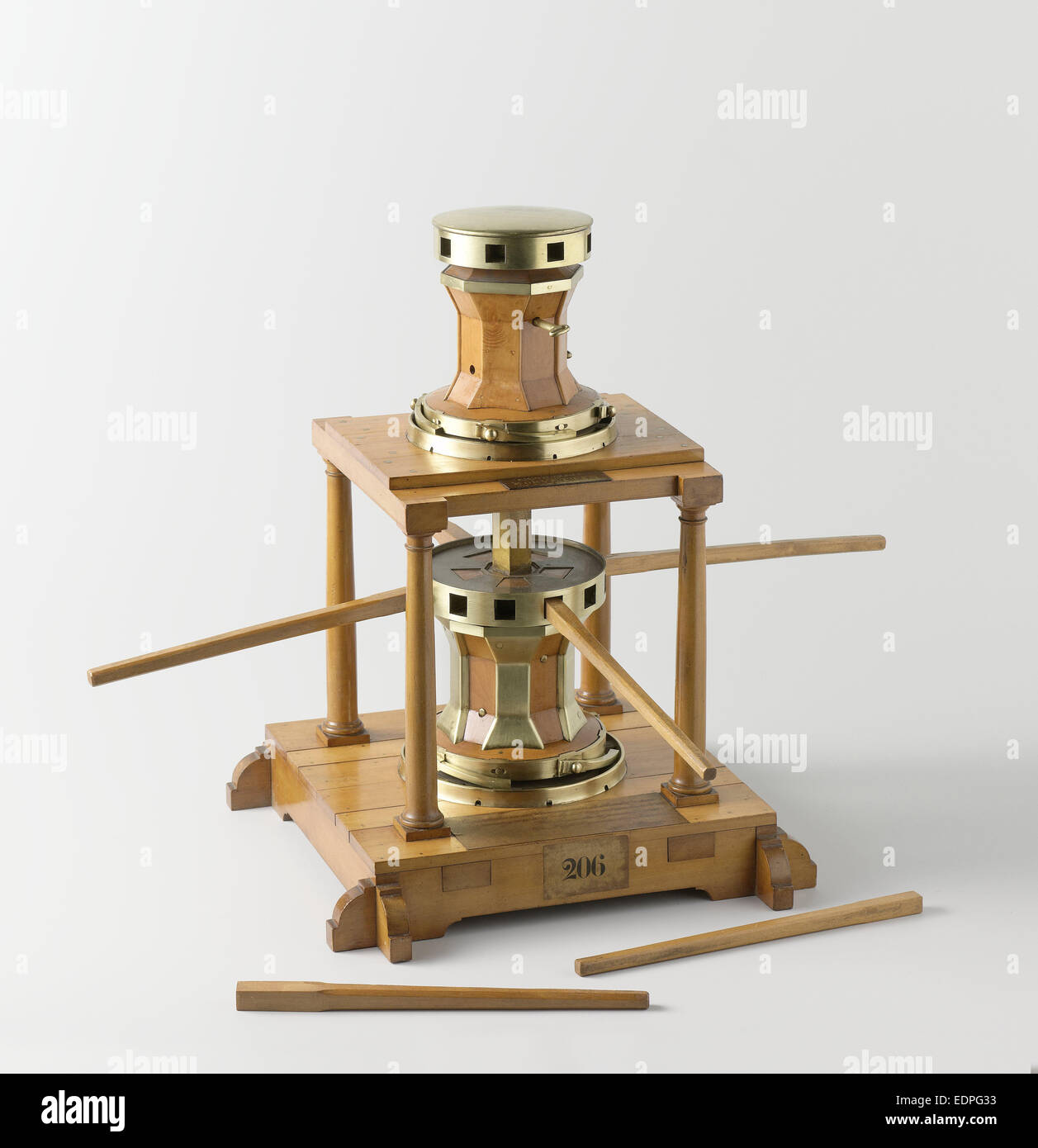 Model of a double capstan, Rijkswerf Vlissingen, c. 1848 - c. 1850 ...