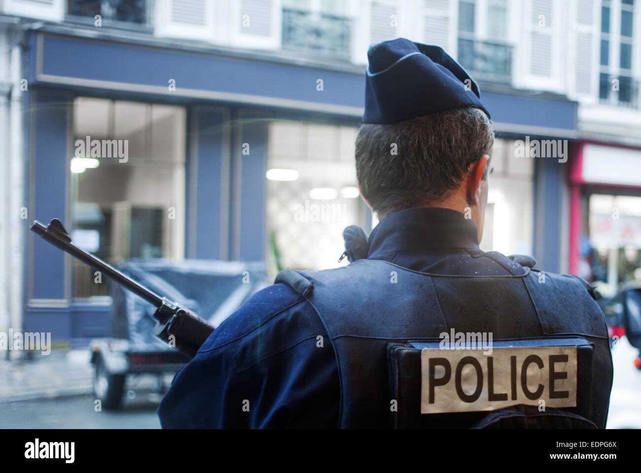 Armed french police stand guard hi-res stock photography and images - Alamy
