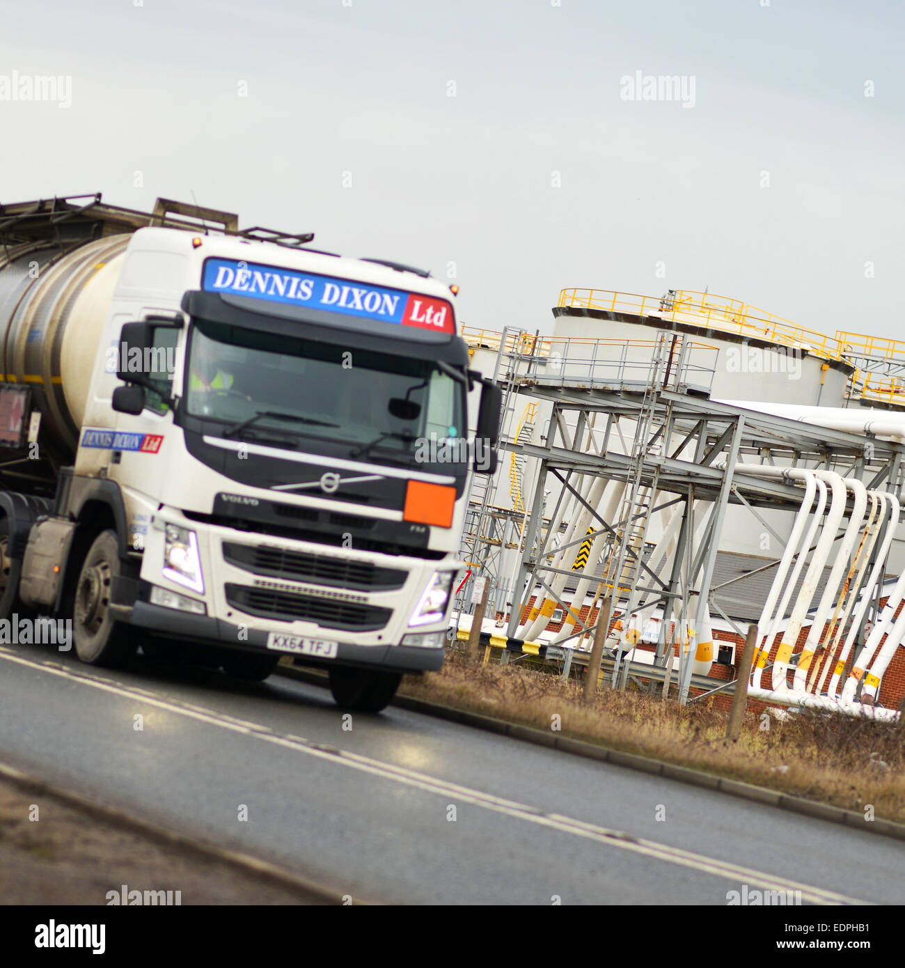 Petrol tanker hi-res stock photography and images - Alamy