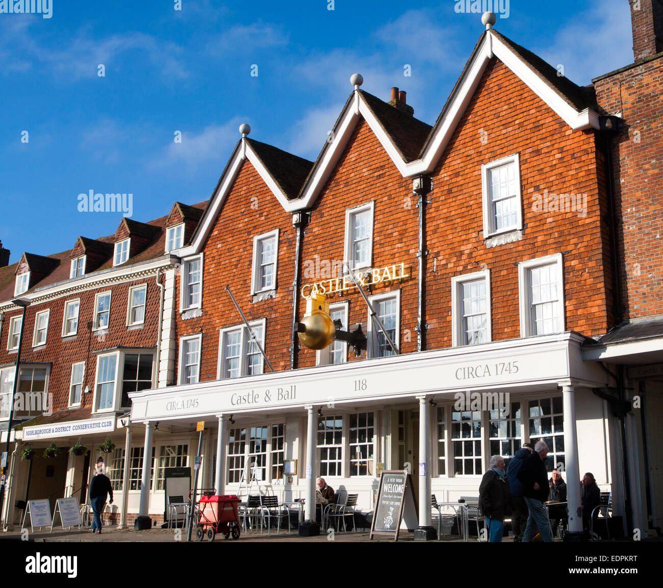 The marlborough pub hi-res stock photography and images - Alamy