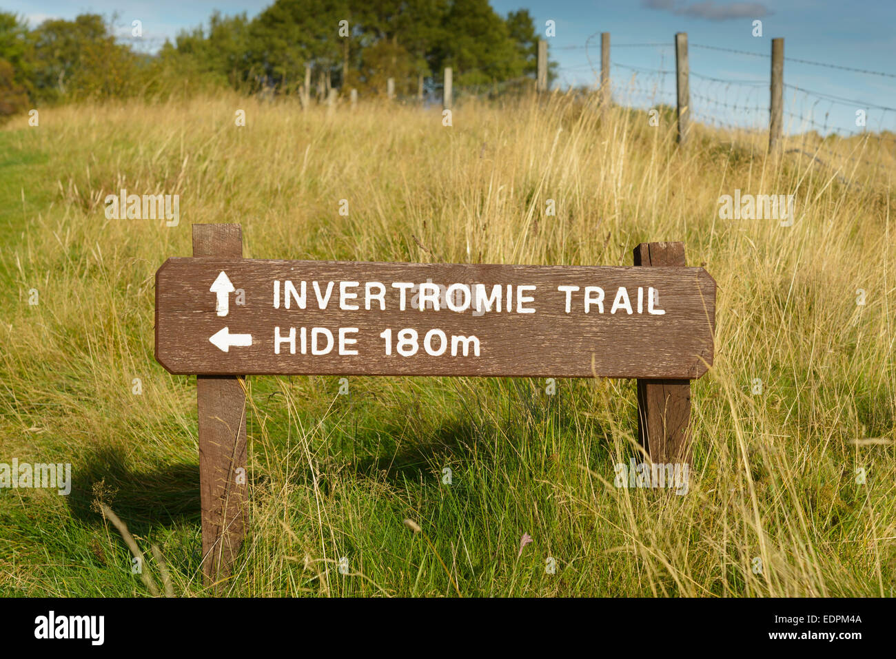 A direction sign waymarker for the Invertromie Trail, Insh Marshes RSPB ...