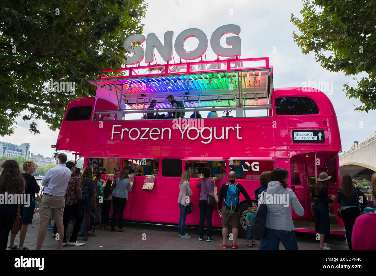 SNOG frozen yogurt routemaster bus, Southbank Stock Photo - Alamy