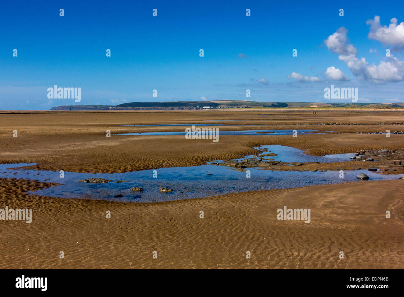 Northam Beach, with Pools and Sand Patterns at Low Tide with Blue Sky ...