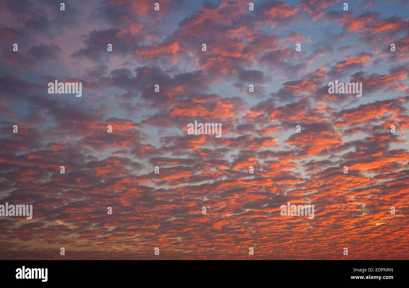 Winter sunset in Milan sky Stock Photo - Alamy