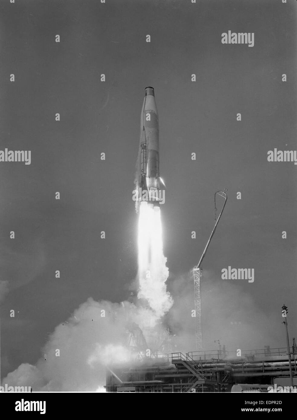 Successful powered aircraft hi-res stock photography and images - Alamy