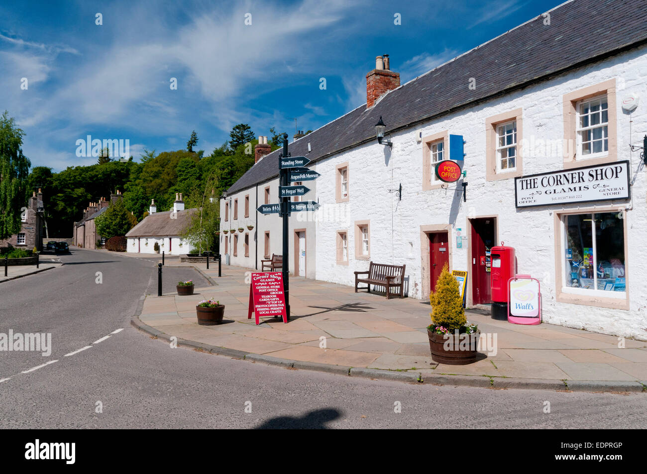 Glamis village hi-res stock photography and images - Alamy