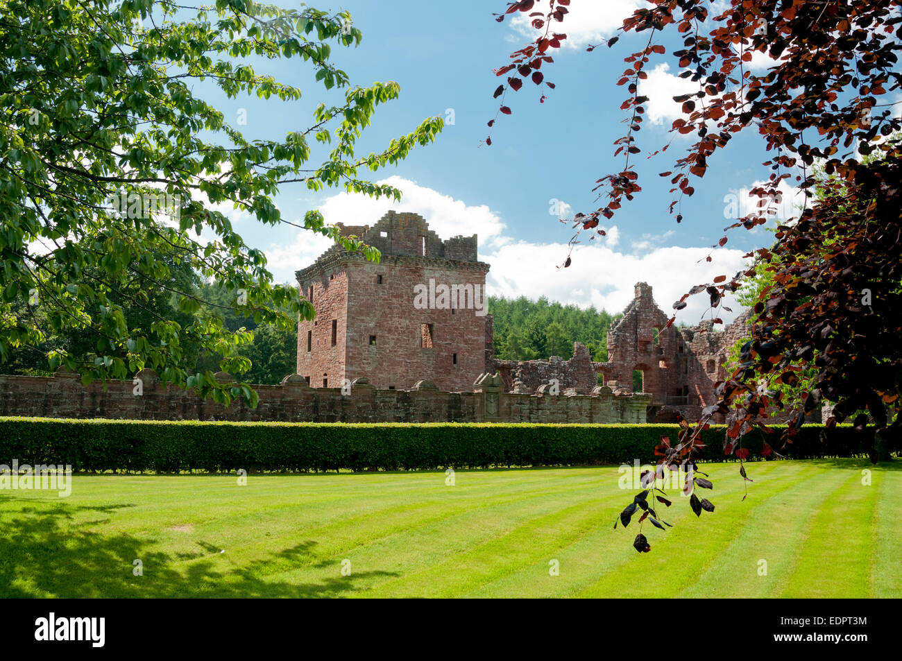 edzell castle walled garden historic scotland Stock Photo - Alamy
