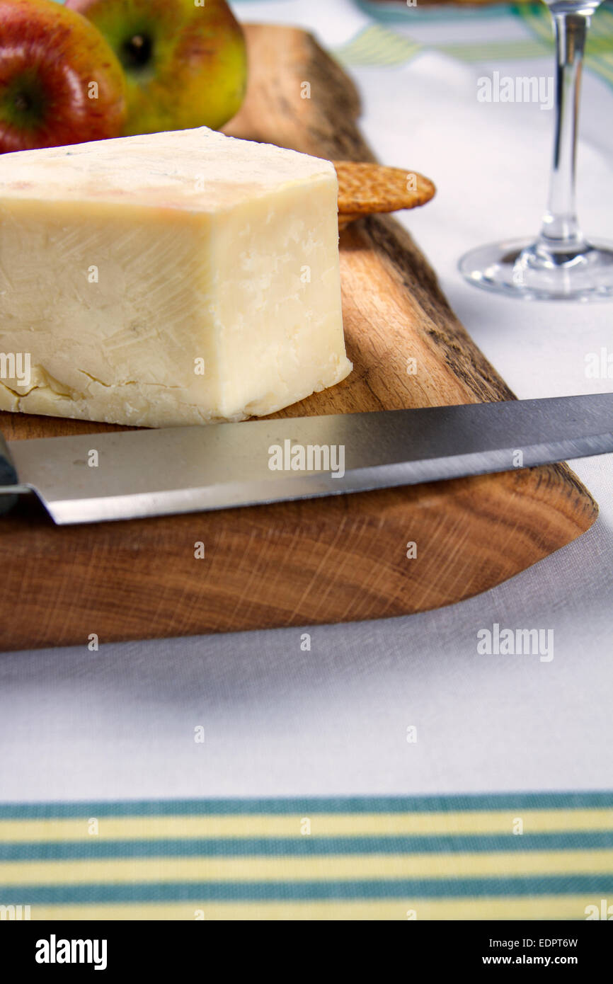 cheese board with apples and crispbread bisuits Stock Photo - Alamy