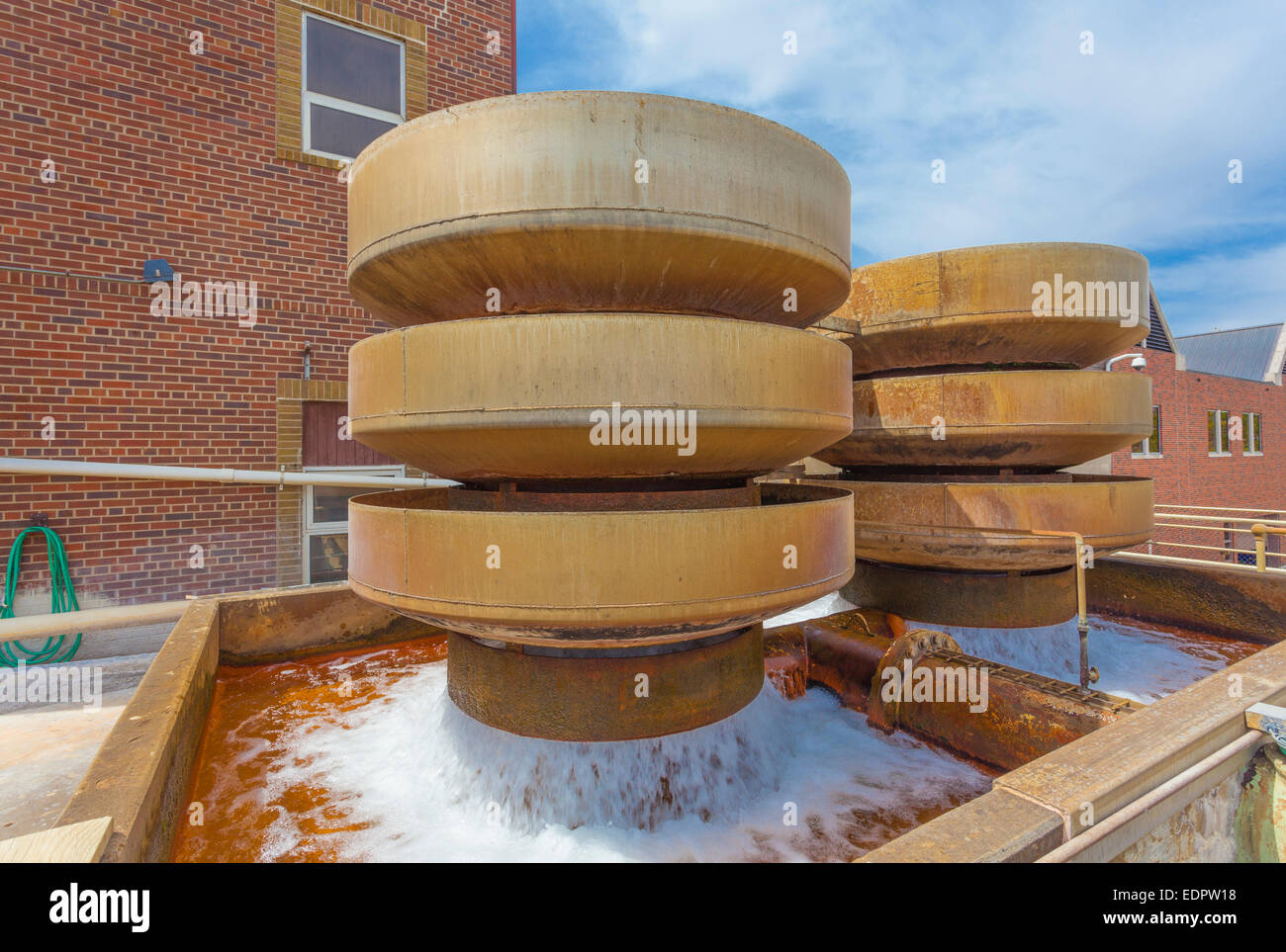 Cascade aerator aerators hi-res stock photography and images - Alamy
