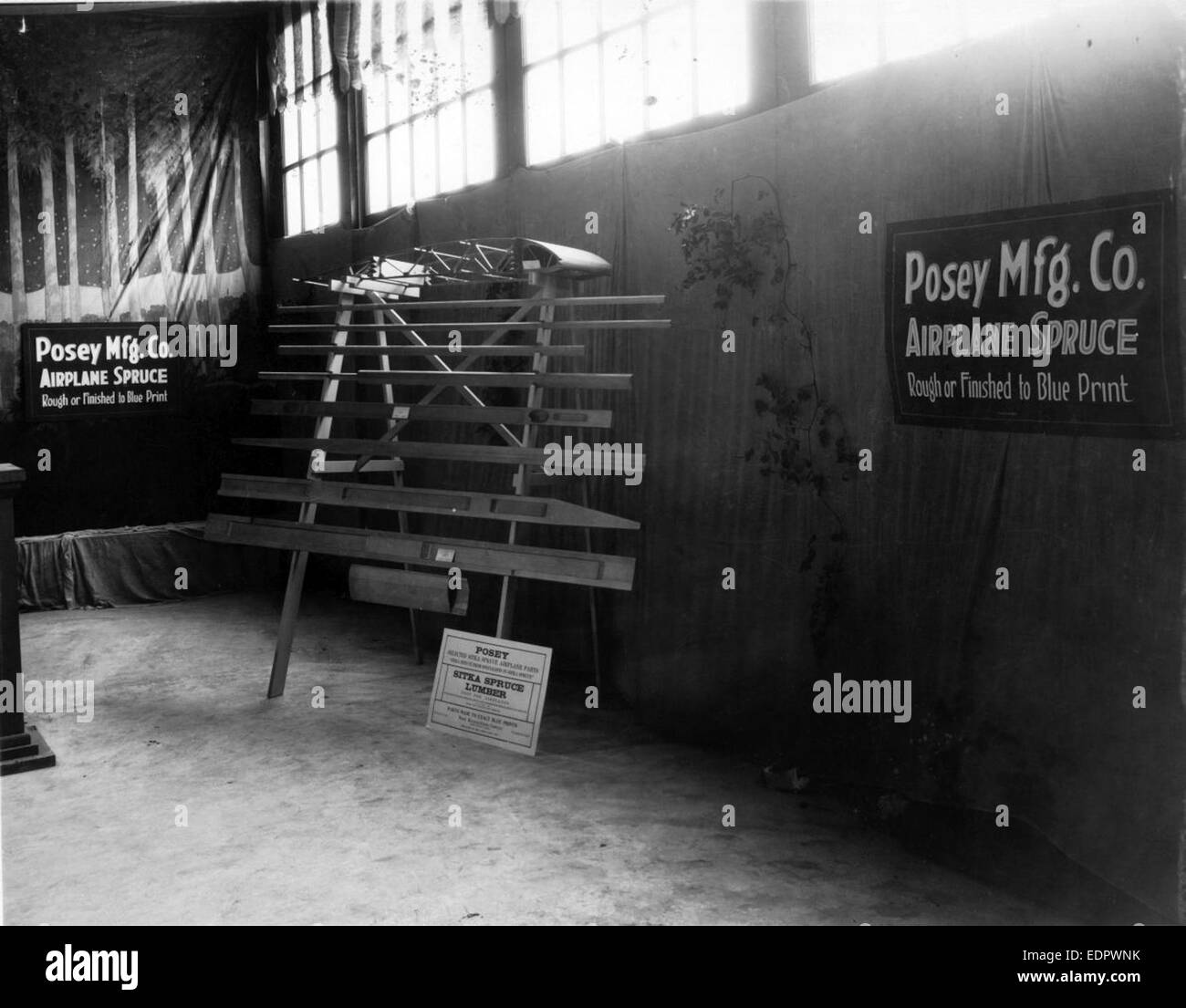 Details contributes Black and White Stock Photos & Images - Alamy