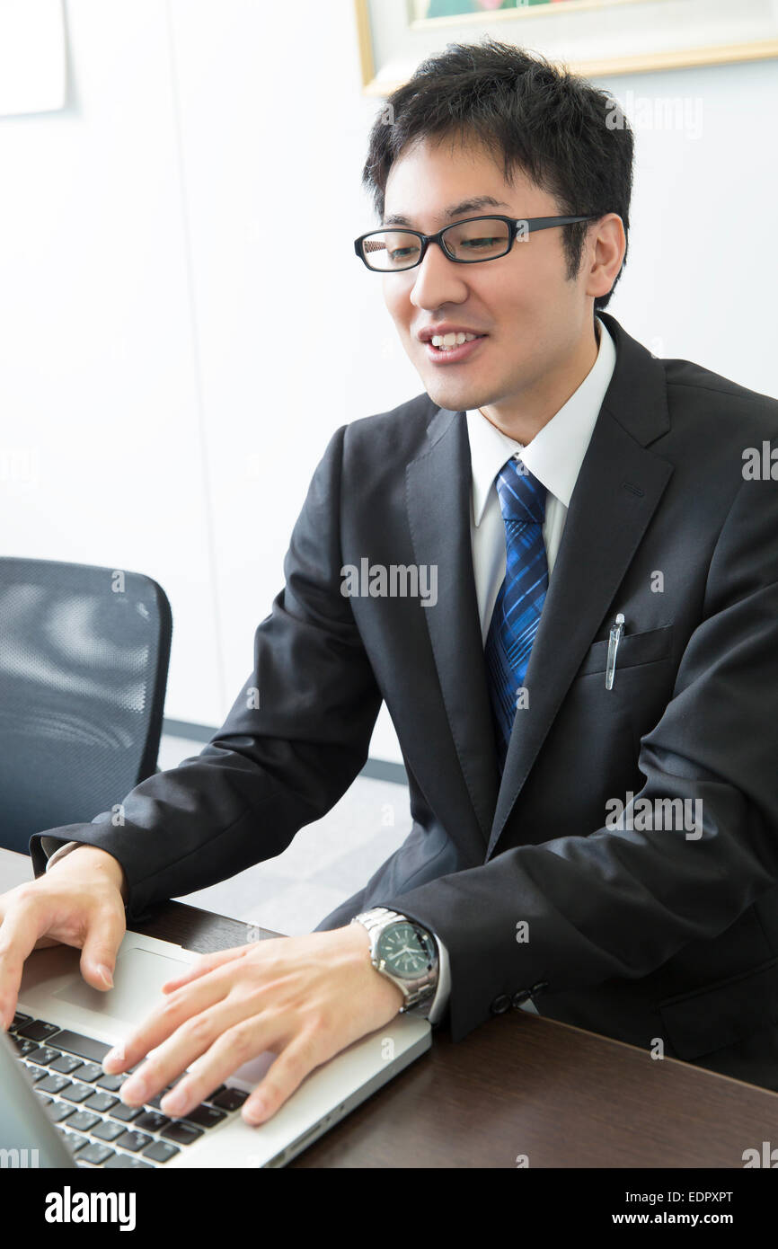 Smile typing hi-res stock photography and images - Alamy