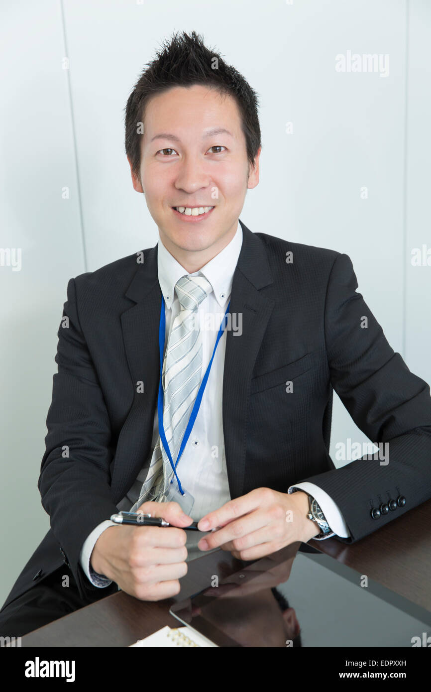 Businessman looking at the camera hi-res stock photography and images ...