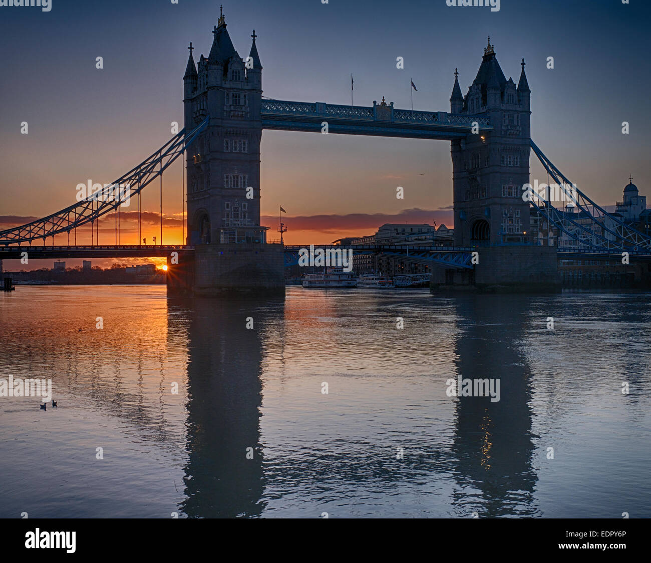 Sunrise london hi-res stock photography and images - Alamy