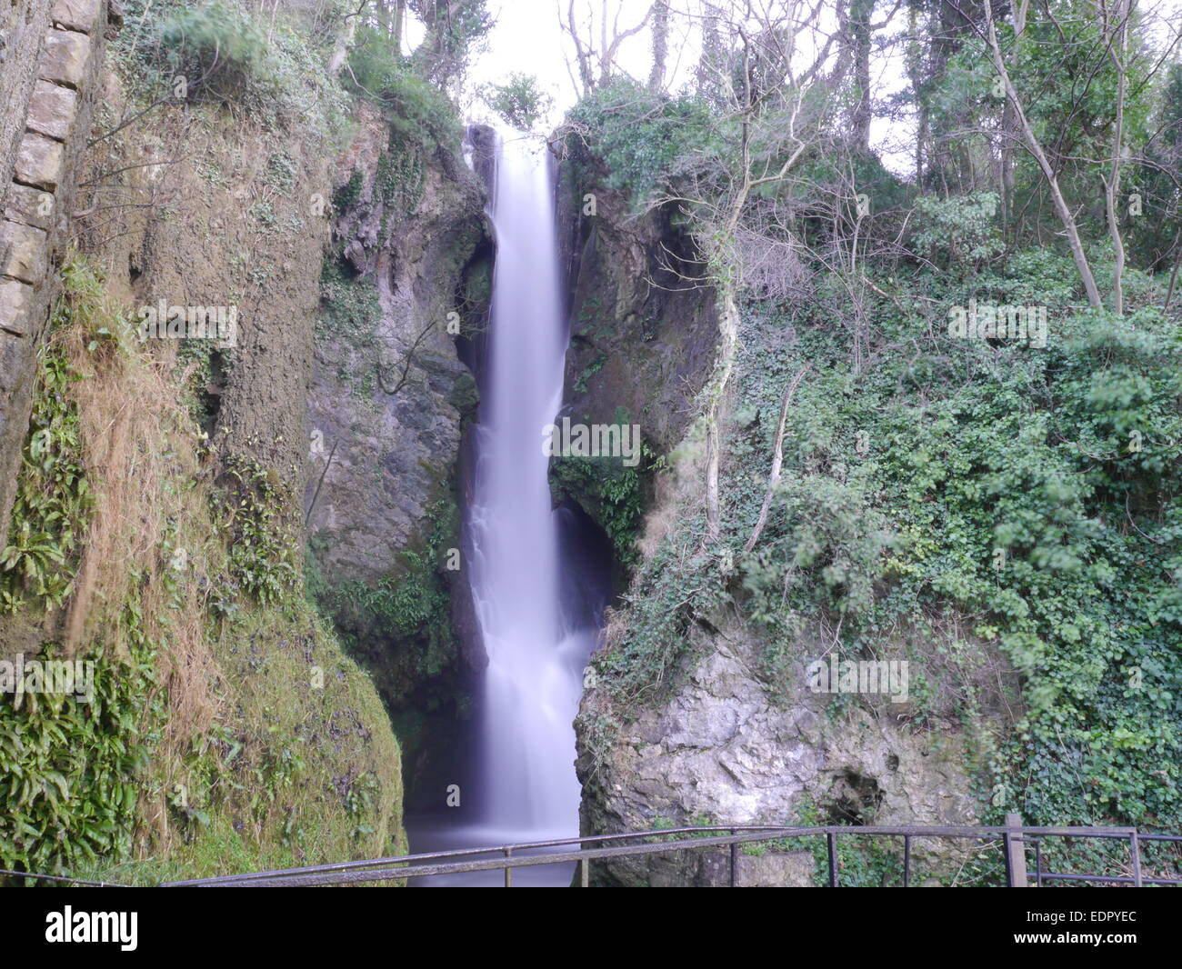 Dyserth waterfall hi-res stock photography and images - Alamy