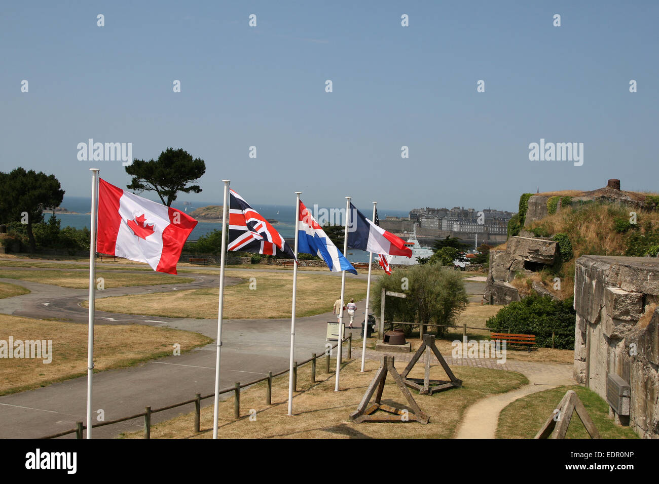 Lines of flags hi-res stock photography and images - Alamy