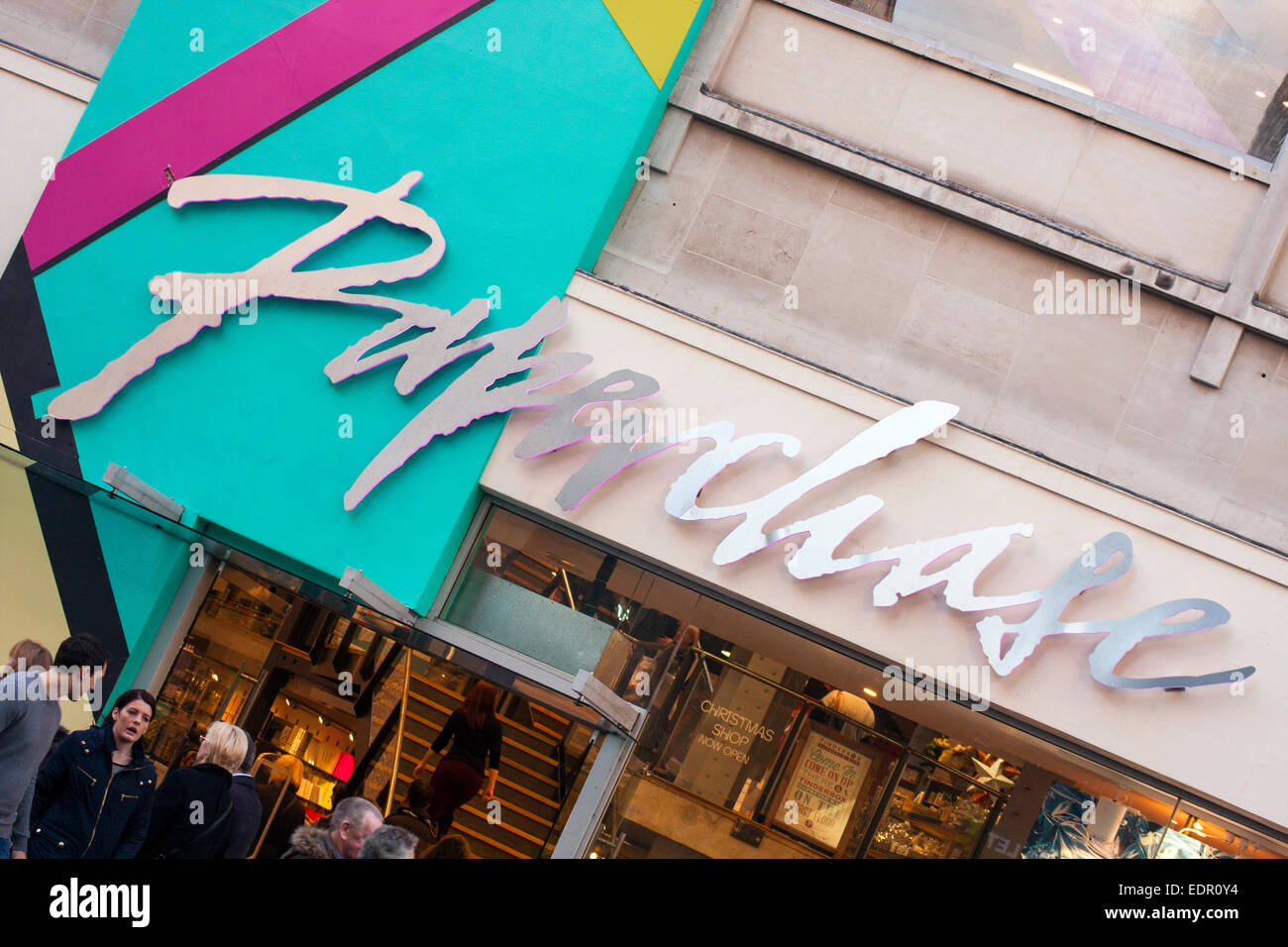 Paperchase sign hi-res stock photography and images - Alamy