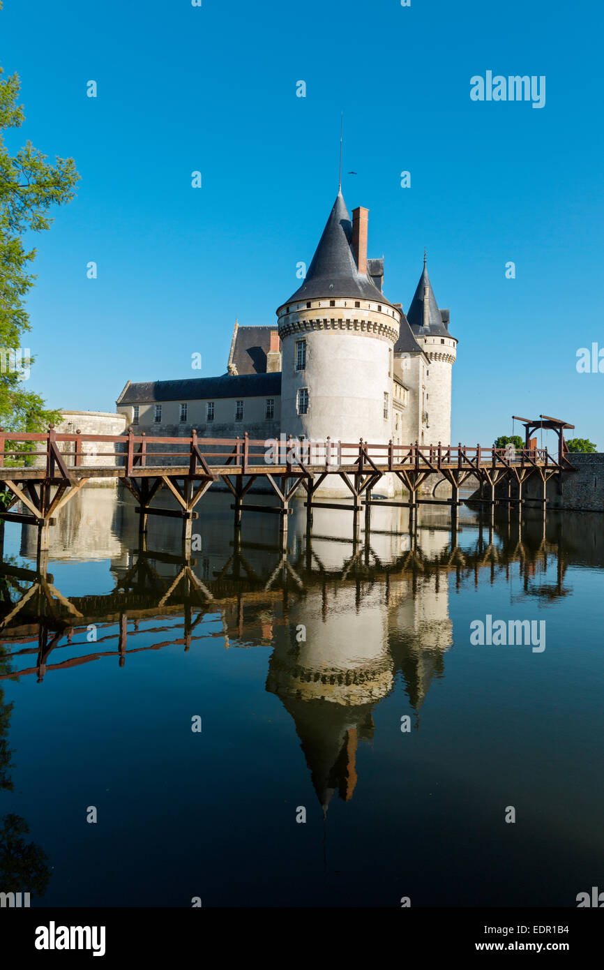 The Sully's Castle, Sully Sur Loire, Loiret, Centre, France Stock Photo ...