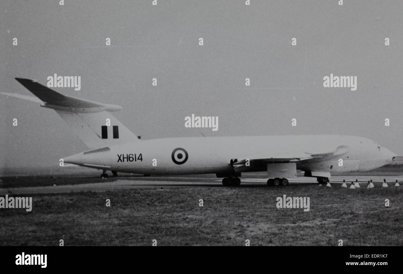 The Handley Page Victor was a British jet-powered strategic bomber that ...