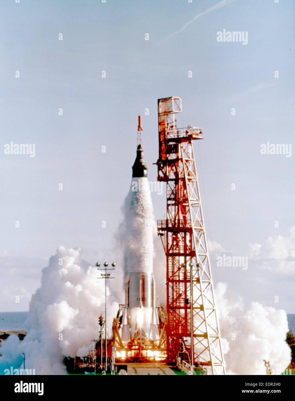 Mercury atlas liftoff hi-res stock photography and images - Alamy
