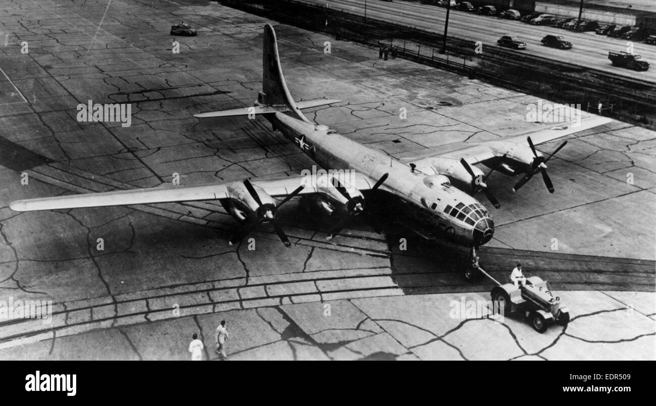 Boeing b 50 superfortress hi-res stock photography and images - Alamy