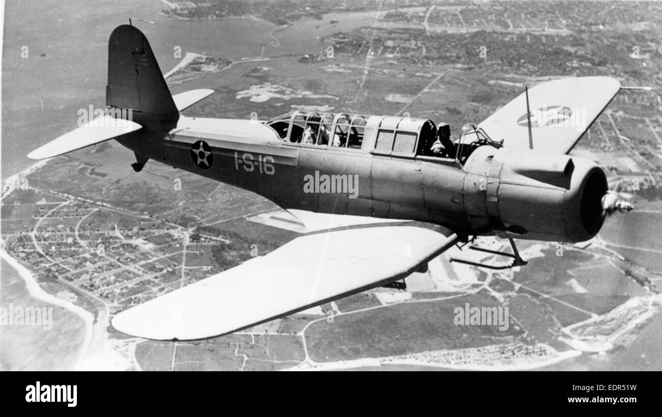 Vindicator Vought SB2U-3 VS-1 1-S-16 16140609435 o Stock Photo - Alamy