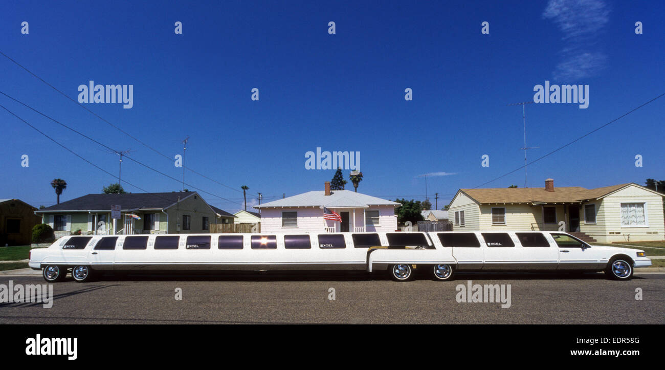 Longest limo hi-res stock photography and images - Alamy