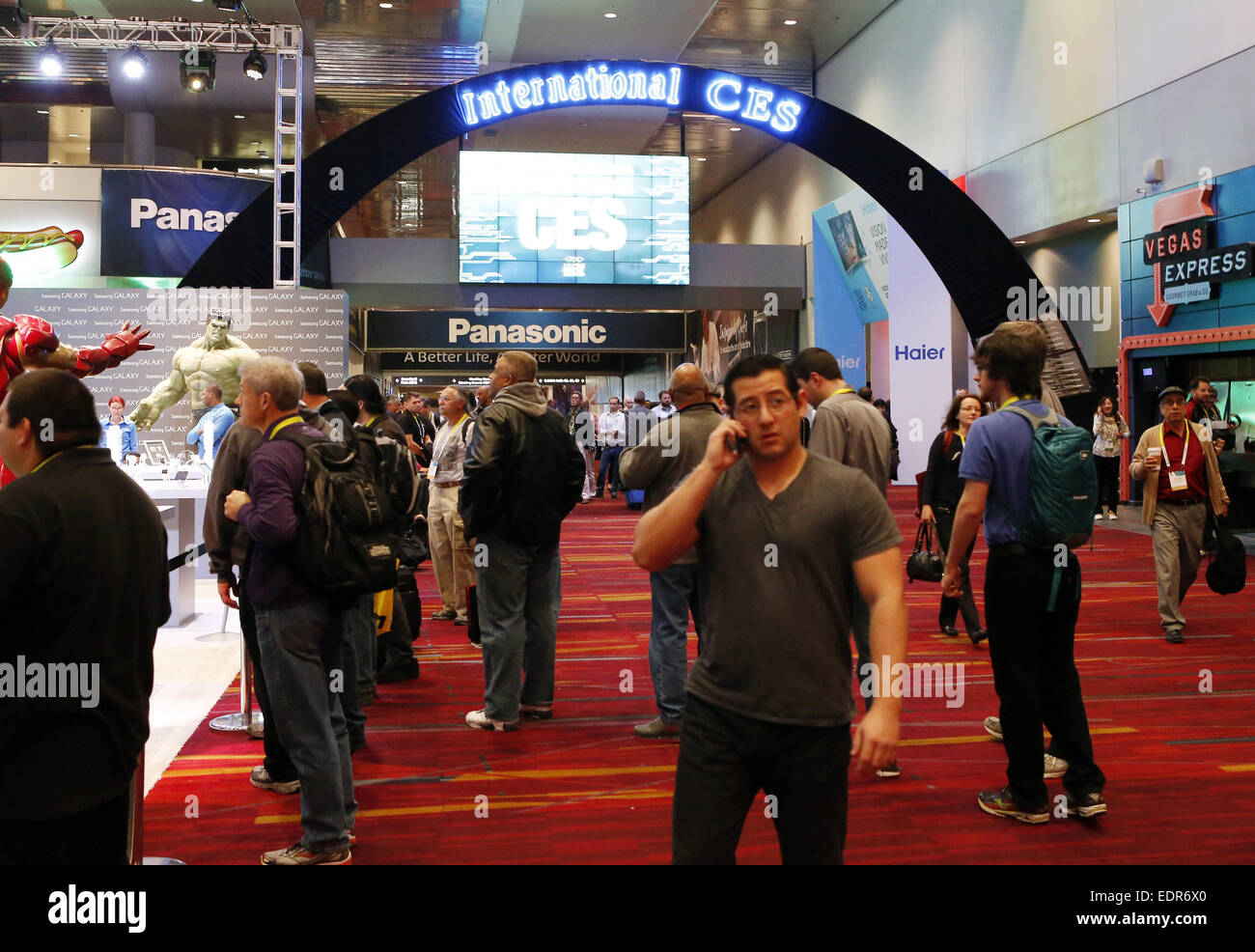 Las Vegas, Nevada, USA. 8th Jan, 2015. Convention goers are seen at Las ...