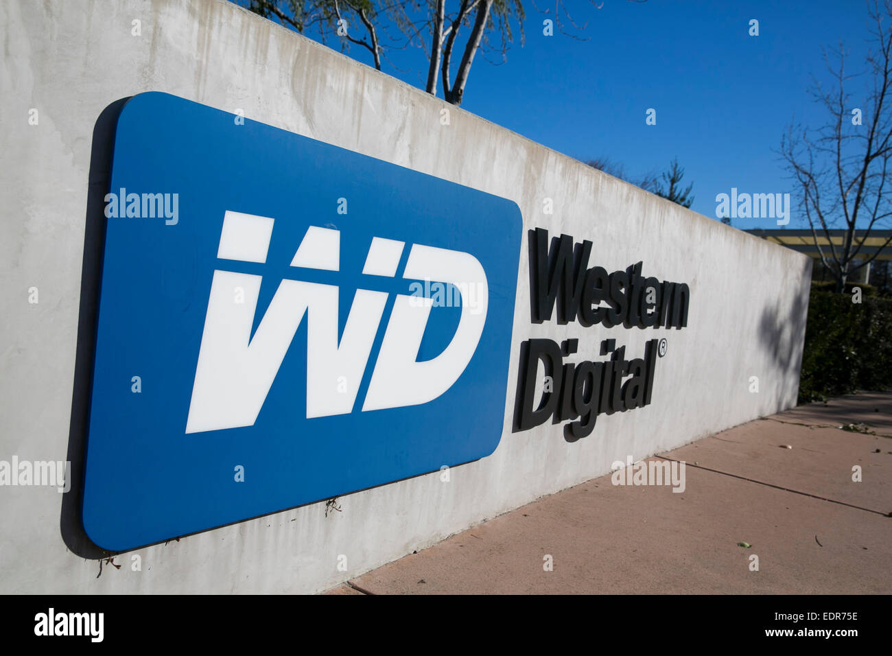 Digital corporation hi-res stock photography and images - Alamy